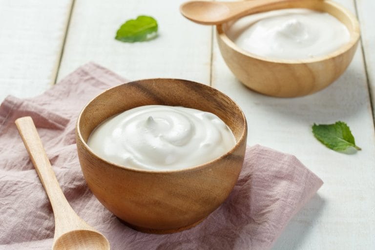 11 Manfaat Yogurt dalam Menjaga Kesehatan Tubuh