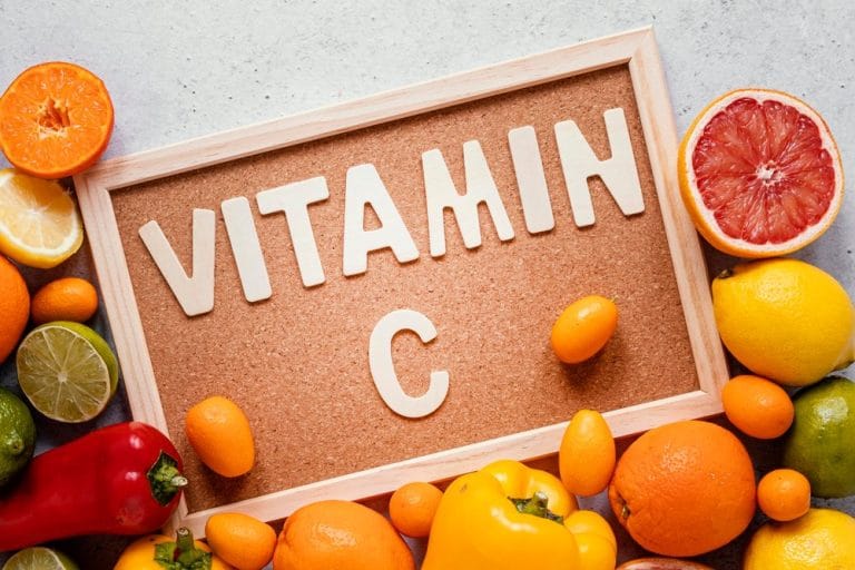 10 Manfaat Vitamin C dan Makanan Sumber Terbaiknya