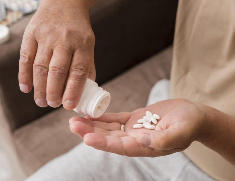 9 Obat Vertigo di Apotek Paling Ampuh dan Dosis Minum