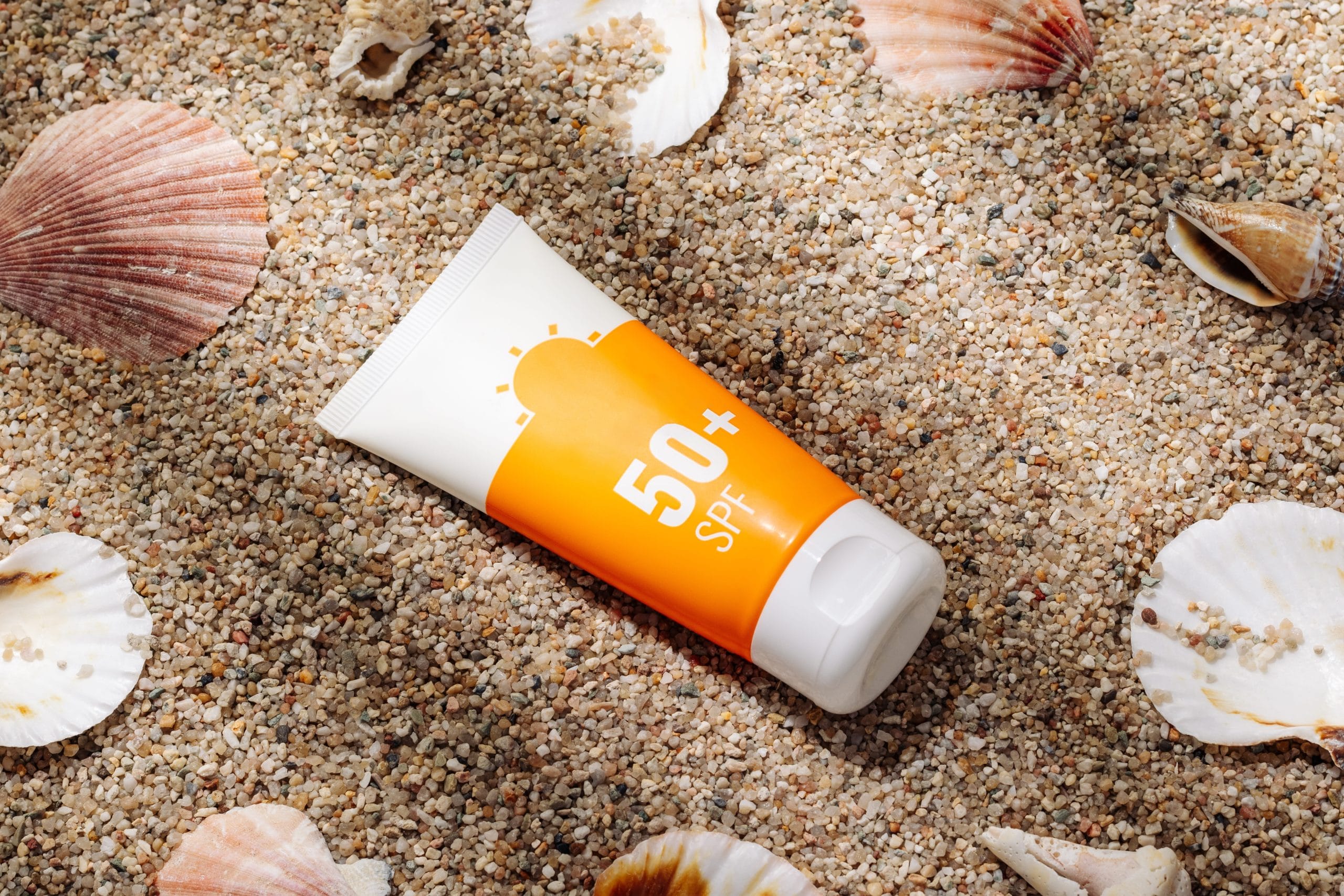 8 Sunscreen untuk Kulit Berminyak dan Tips Memilihnya