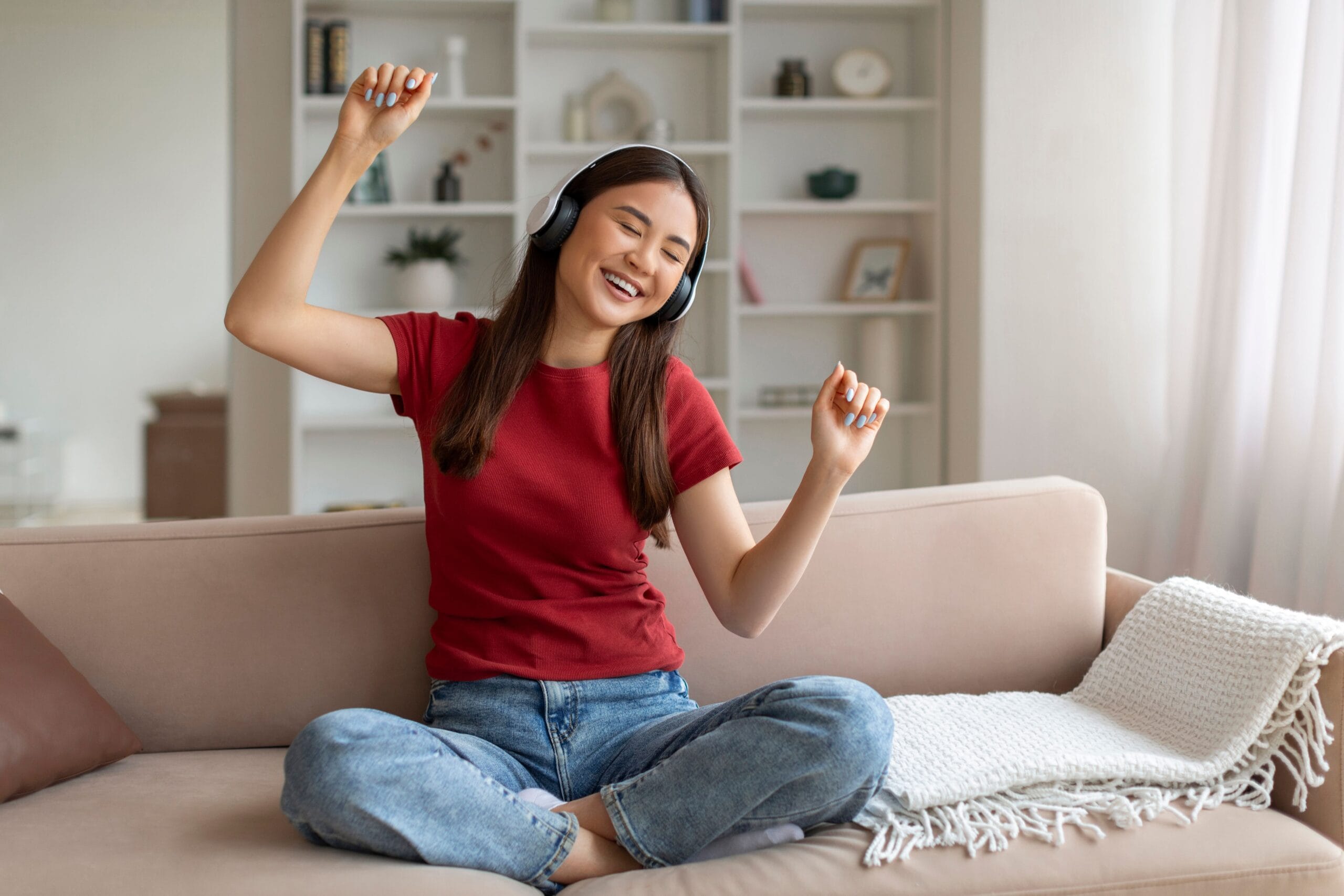 Waspadai Bahaya Mendengarkan Musik Terlalu Keras